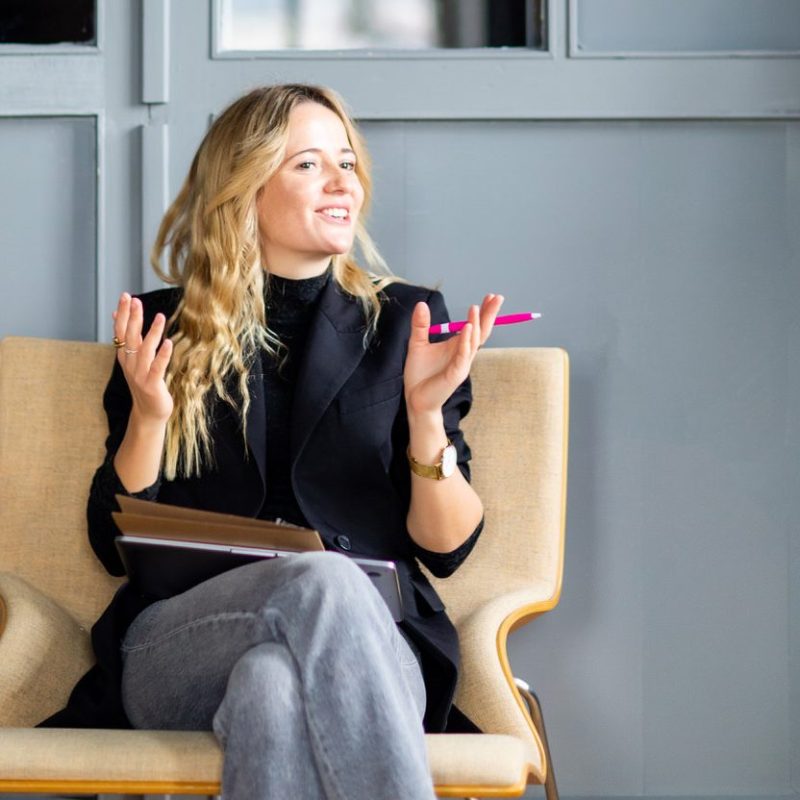 Alexandra Edwards, Business English Trainer - Edwards English